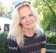 Author Lucinda Riley dies after four-year cancer battle