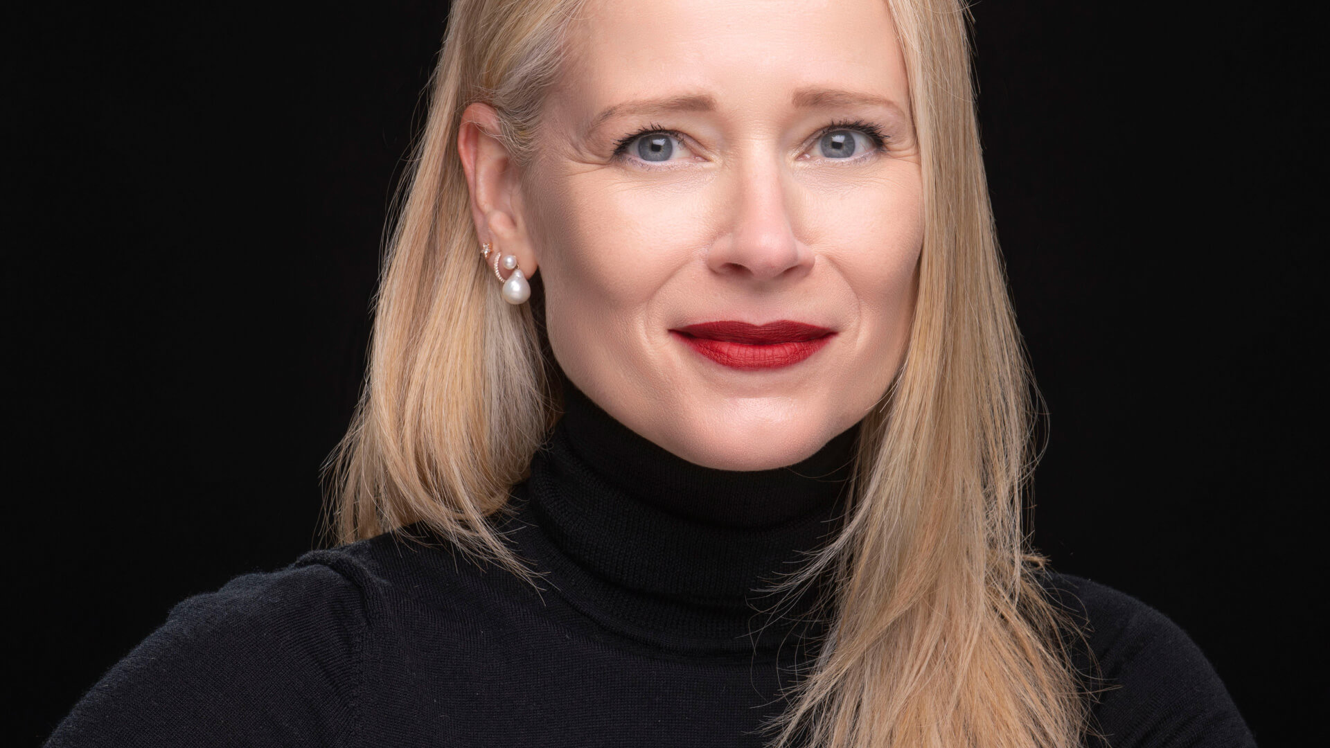 The Bookseller - Features - Celebrity memoirs stall as swelling prices and issue-led titles fail ...