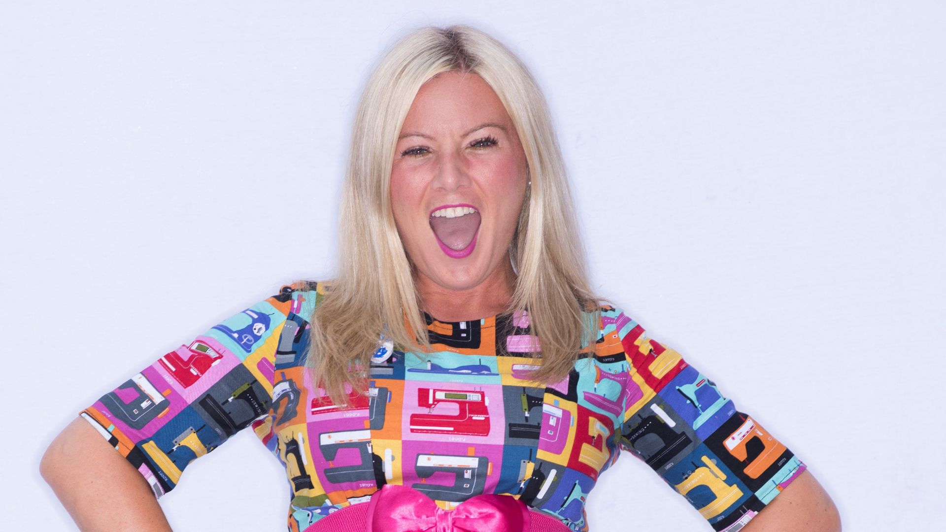 Scholastic launches ‘hilarious’ new series with ‘queen of heart and ...