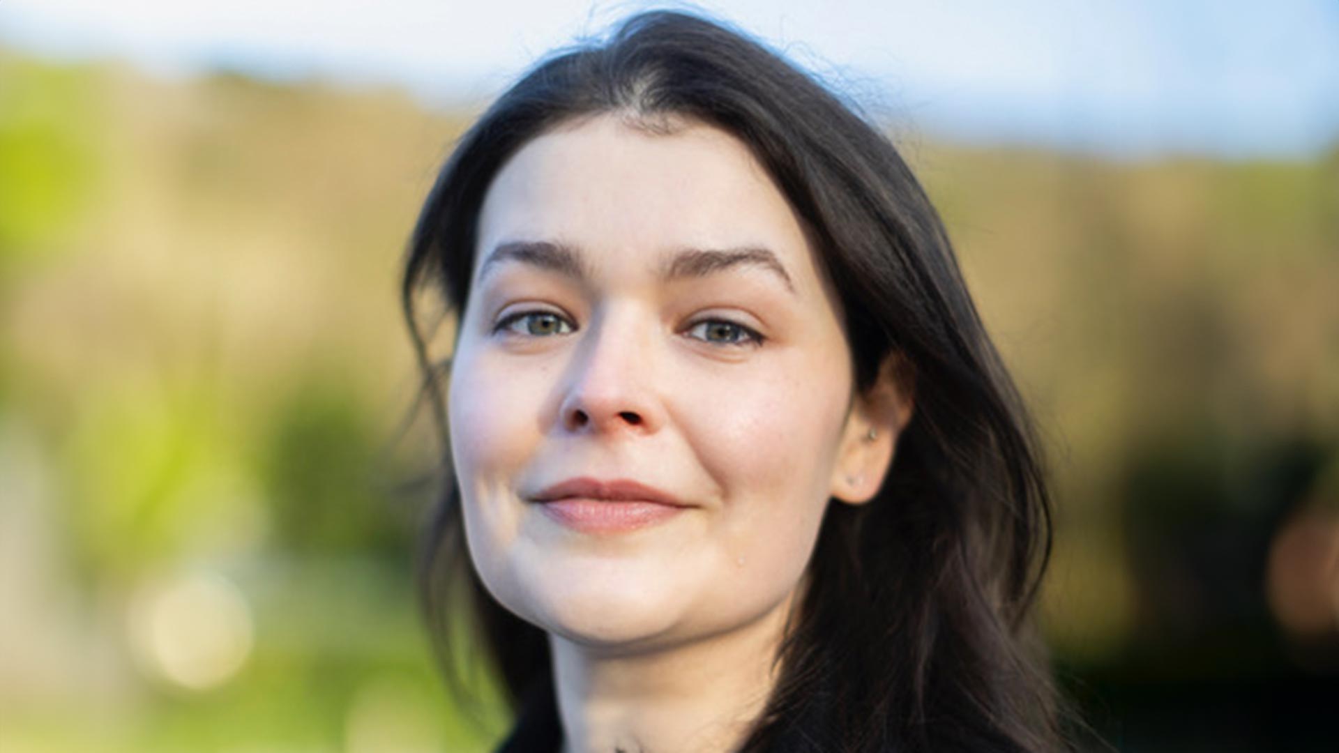 HarperVoyager pre-empt Hannah Mathewson's ‘electric’ adult debut