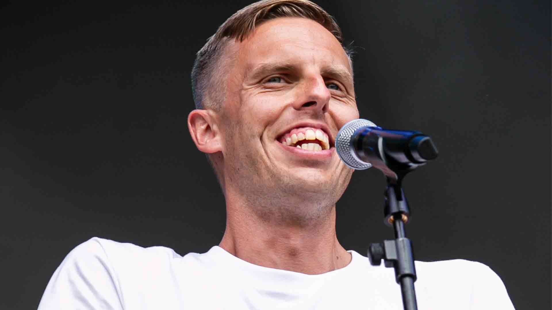 Canongate acquires World Poetry Slam Champion Harry Baker's collection ...