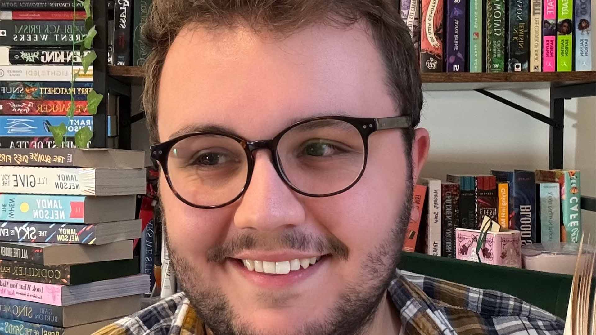 Bill Wood is right back with Scholastic in a three-book deal