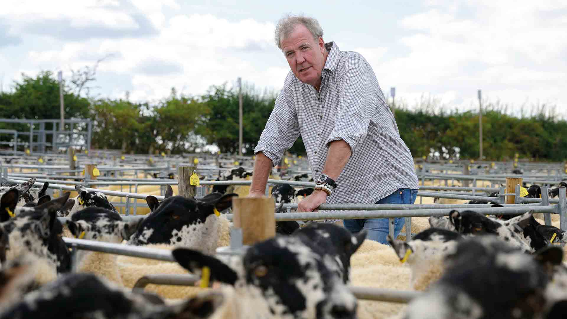 Jeremy Clarkson's latest farm book to be published by Penguin Michael ...