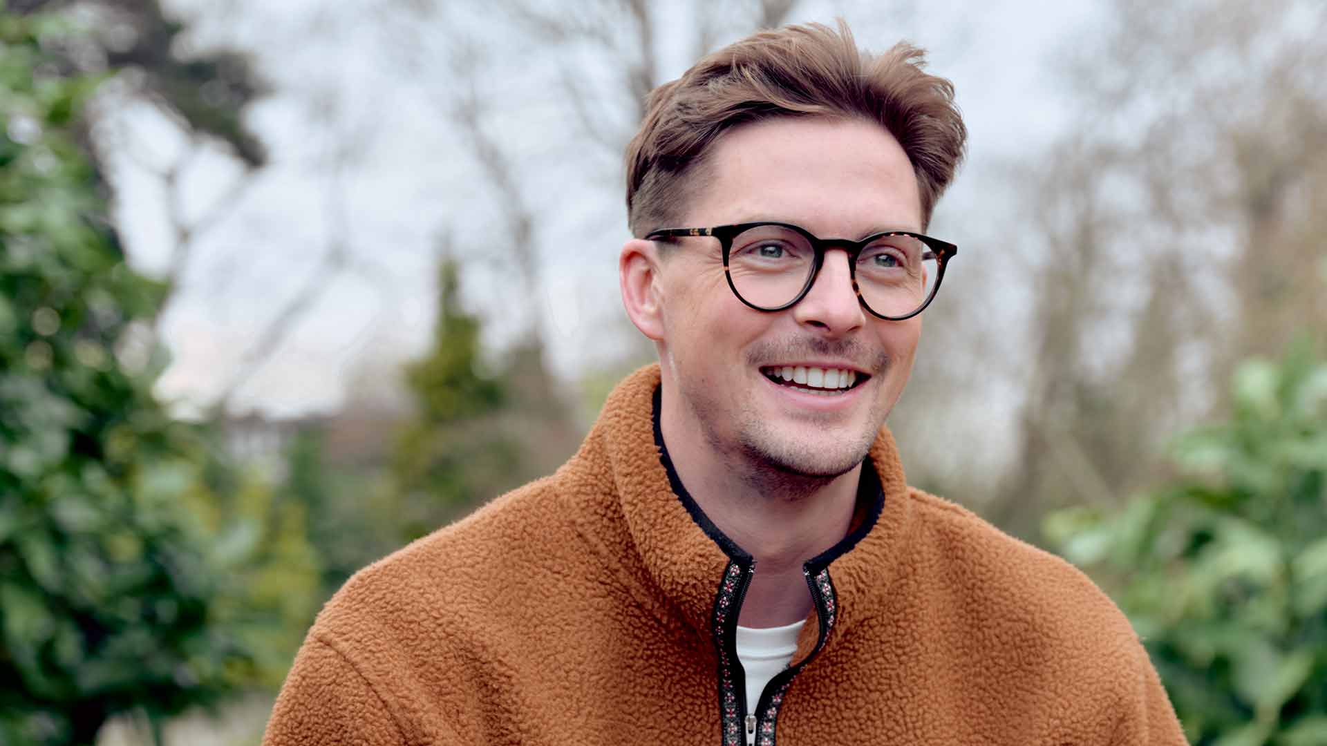 Puffin picks up Dr Alex George's Happy Habits book