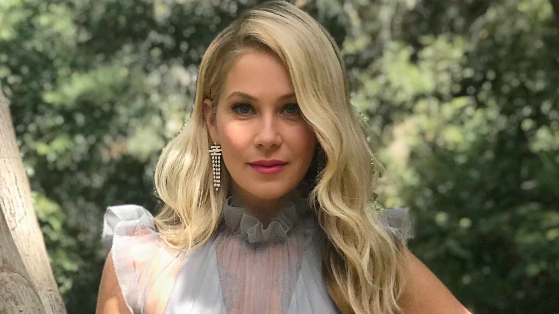 Christina Applegate’s memoir goes to Headline