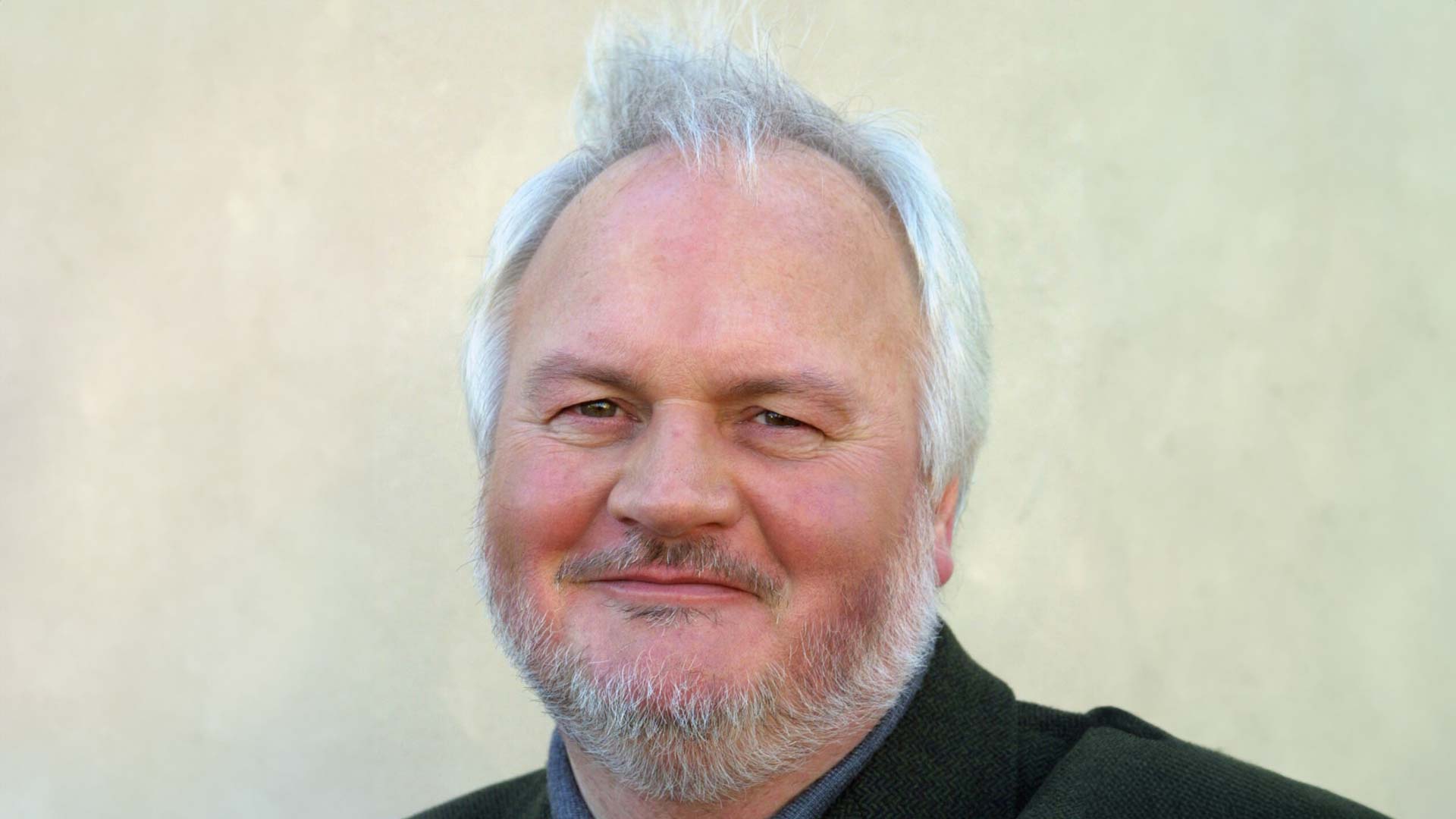New Modern signs journalist Paul Vallely’s definitive history of Live Aid