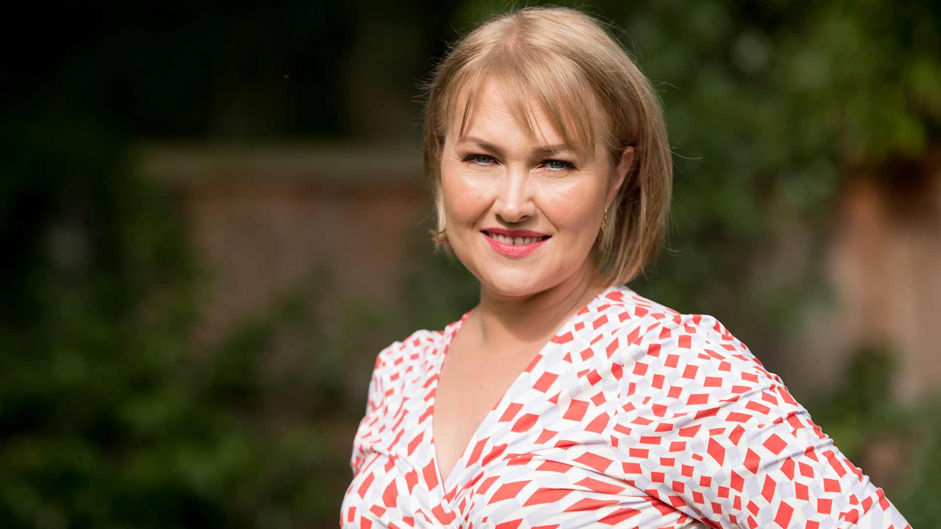 Penguin Michael Joseph to publish three new novels from Jessica Bull