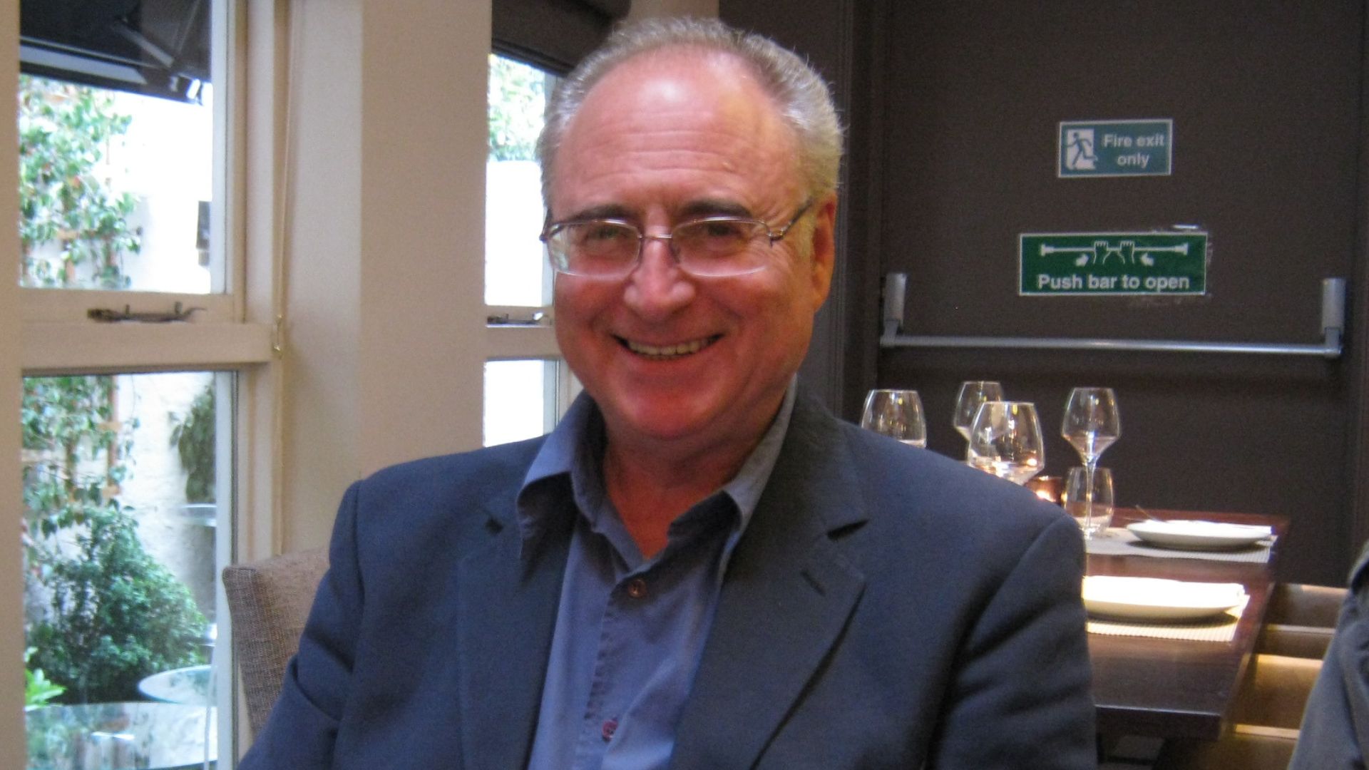 The Bookseller - Obituaries - 'One of a kind' editor Geoffrey Chesler ...