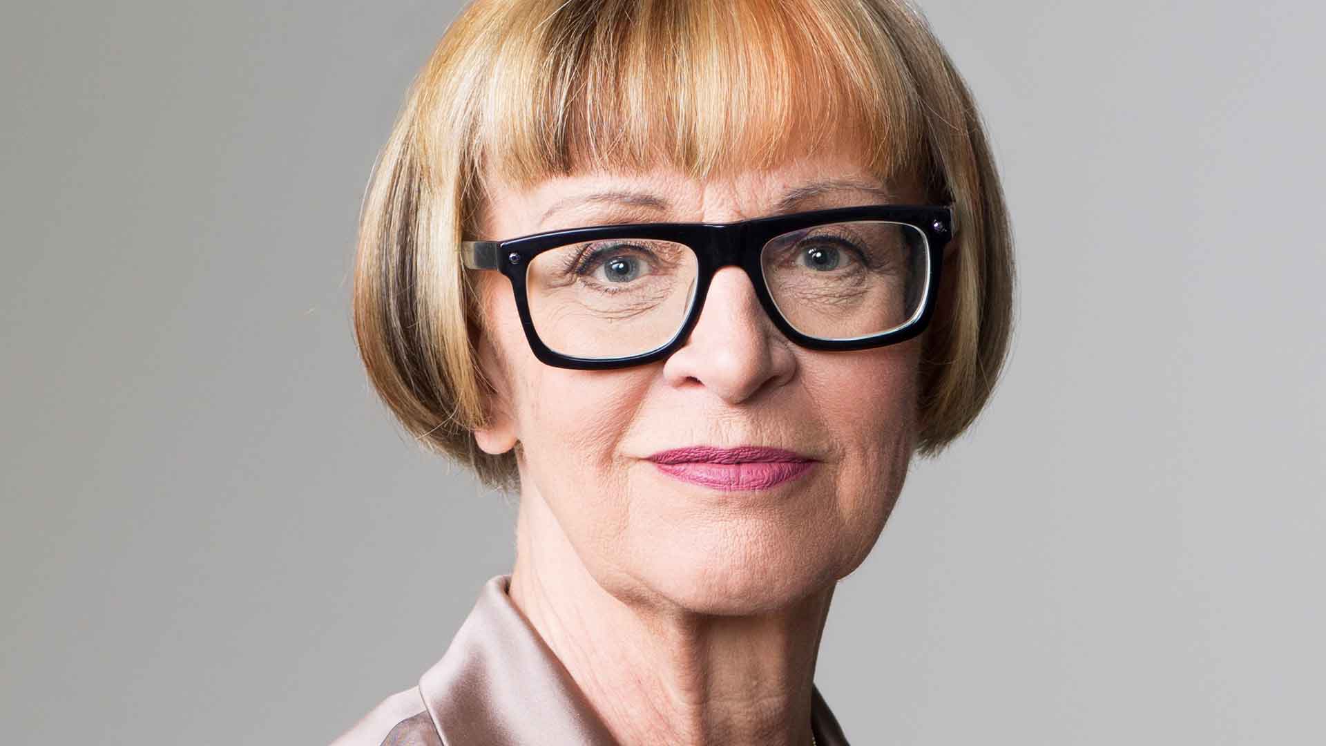 Hutchinson Heinemann signs Philippa Perry’s debut novel, 'a wise, witty ...