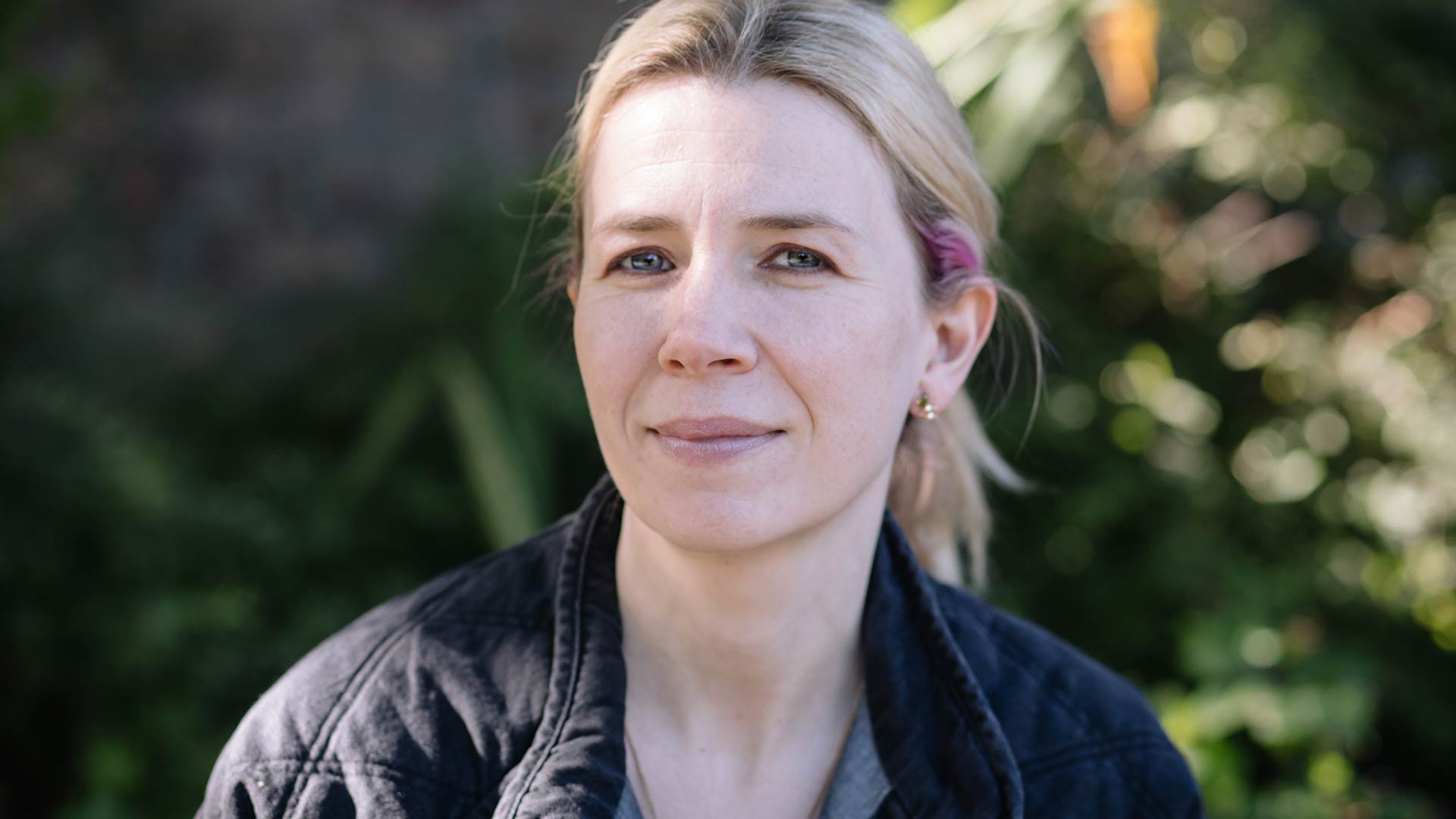 Virago nabs Eleanor Davies' 'hypnotic' dark academia debut in six ...