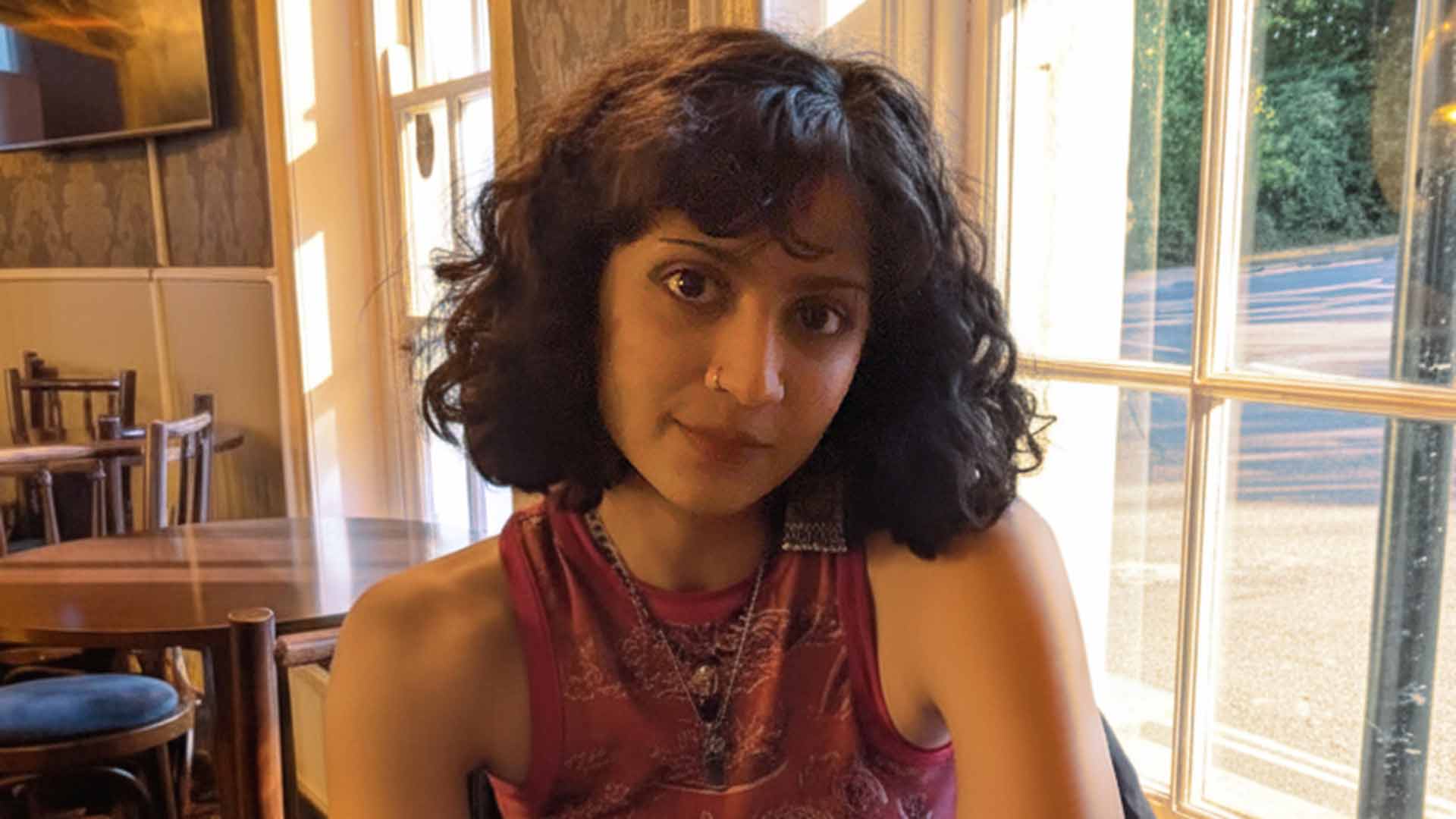 Saranya Murthi wins £10k Deborah Rogers Award for Ratri